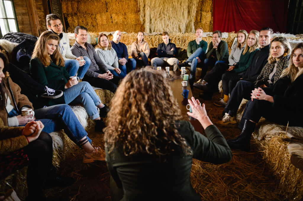 Mastering Moving Meetings - Curiosophy Practice Lab